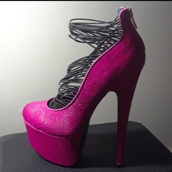 London Trash | Shoes | New London Trash Pink Stiletto Heels Size 8 ...